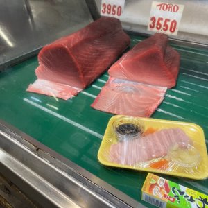 88 FRESH FISH MARKET - 145 Photos & 60 Reviews - 145 N King St ...