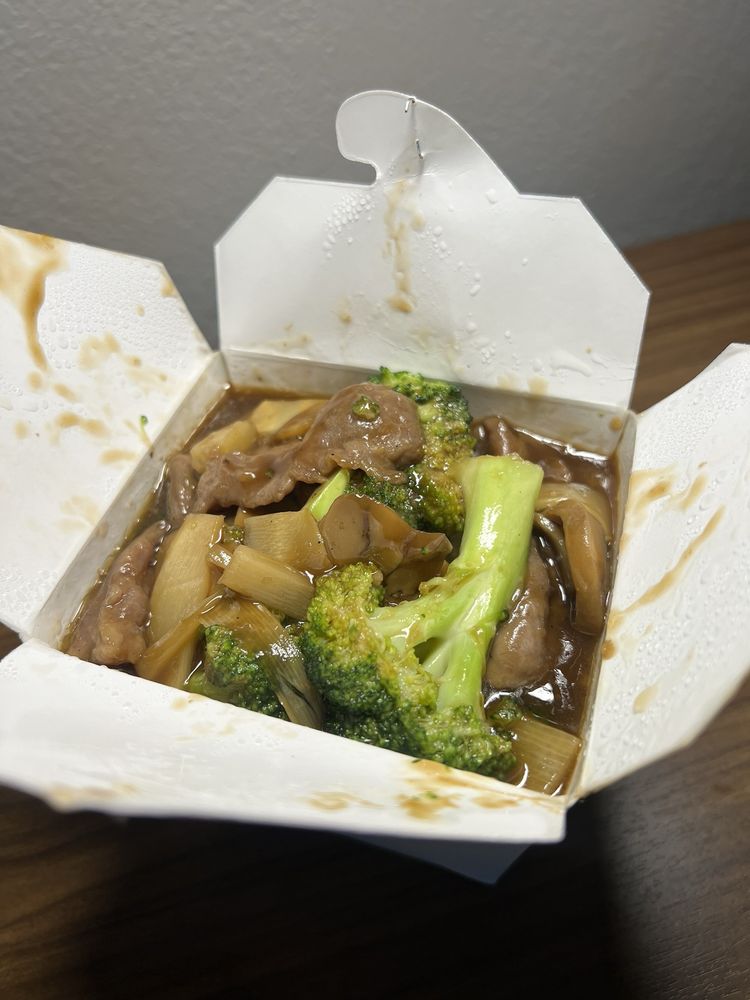 GOLDEN BUDDHA - HOWE - Updated December 2025 - 43 Photos & 30 Reviews ...