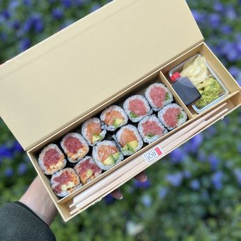 JOJI BOX - Updated July 2025 - 101 Photos & 39 Reviews - 1 Vanderbilt ...