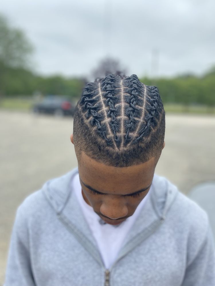 CUTTA CUTZ - Updated July 2025 - Request an Appointment - 31 Photos ...