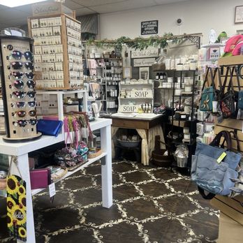 THE MARKET - Updated December 2025 - 71 Photos & 38 Reviews - 141 W ...