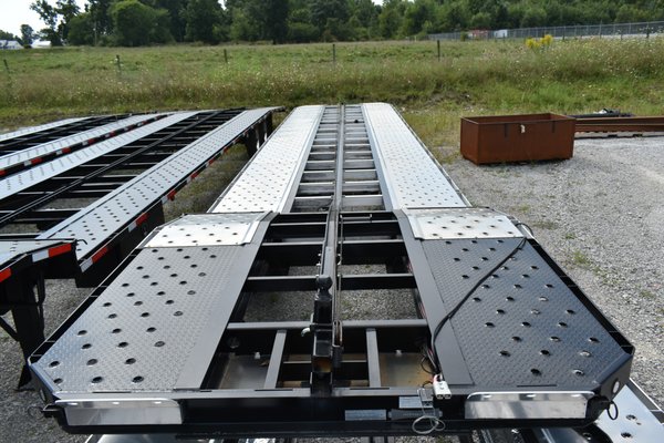 SHIPSHE TRAILER & FAB - Updated October 2025 - Request a Quote - 10 ...