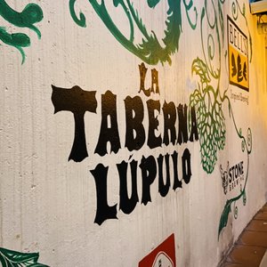 LA TABERNA LÚPULO - 341 Photos & 311 Reviews - Breakfast & Brunch - 151 ...