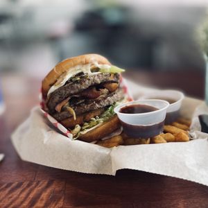TOMMY’S BURGER STOP - Updated February 2025 - 342 Photos & 650 Reviews ...