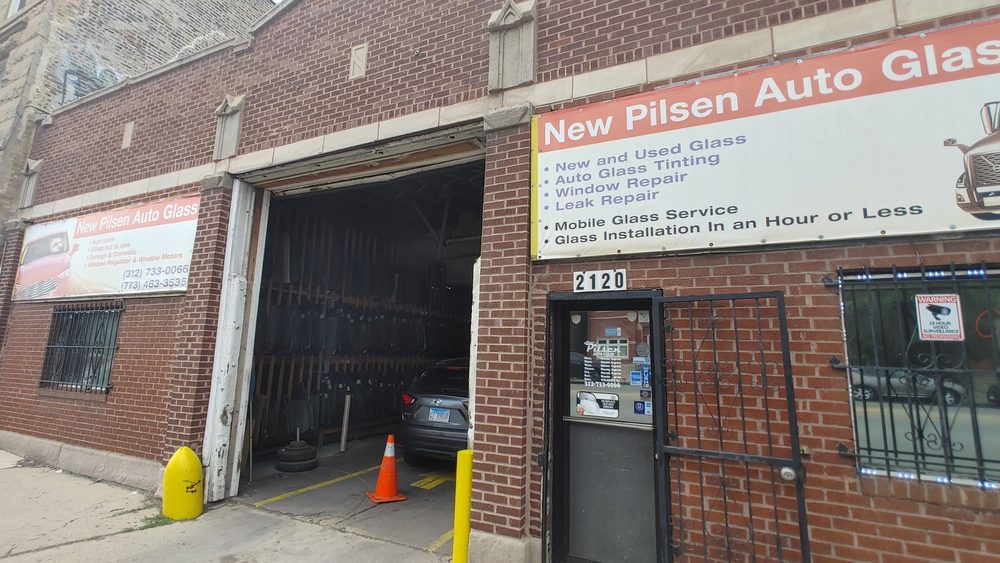 NEW PILSEN AUTO GLASS - Updated October 2025 - 13 Photos & 61 Reviews ...