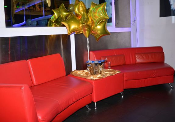 MINGLES - Updated January 2026 - 96 Photos & 42 Reviews - 4012 Boston ...