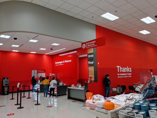 TARGET - Updated December 2025 - 89 Photos & 38 Reviews - 11311 Bandera ...