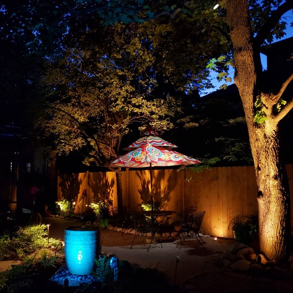 SQUARE ROOT GARDEN DESIGN - 46 Photos - 1626 N Winchester Ave, Chicago ...