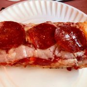 VICTORY PIG PIZZA & BARBECUE - 30 Photos & 60 Reviews - 905 Wyoming Ave ...