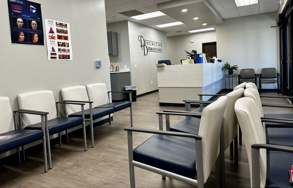 DISTINCTIVE DERMATOLOGY - Updated January 2026 - 21 Reviews - 390 ...