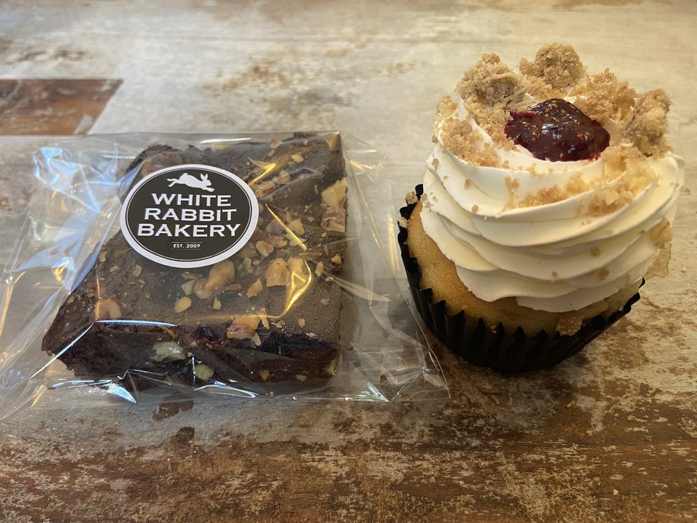WHITE RABBIT BAKERY - Updated July 2025 - 139 Photos & 183 Reviews ...