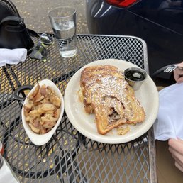 ROAM CAFE - Updated December 2025 - 358 Photos & 334 Reviews - 260 Park ...