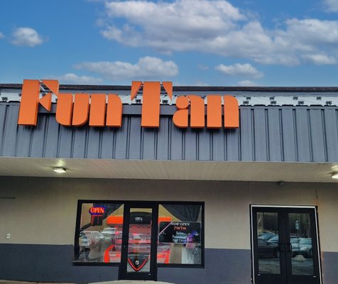 FUN TAN - Updated July 2025 - Request an Appointment - 10 Photos - 410 ...