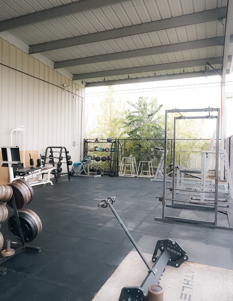 ATHLETIC EMPIRE GYM - 20 Photos - 8030 Hall Rd, Houston, Texas - Gyms ...