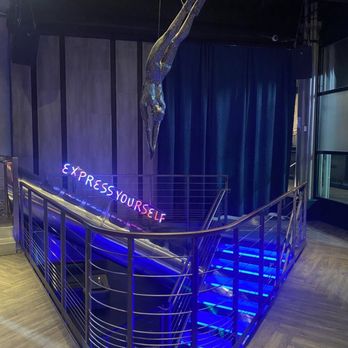 SLATE NY - Dance Club in New York, New York at 54 W 21st St - 508 ...