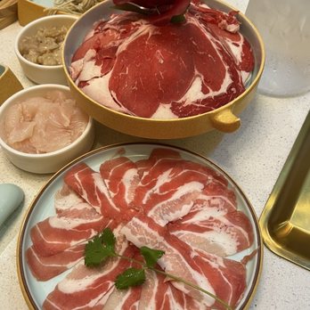 SEVENTEEN HOT POT - Updated December 2024 - 259 Photos & 74 Reviews ...