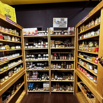 NATIONAL MUSTARD MUSEUM - Updated November 2024 - 363 Photos & 185 ...