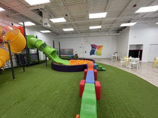 RECESS KIDS CLUB - Updated June 2024 - 11 Reviews - 16098 W State Rd 84 ...