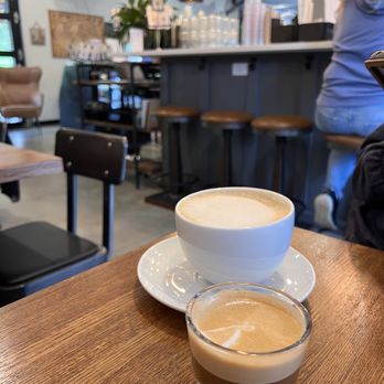 SOCIAL EATS CAFÉ - PROJECT 607 - Updated July 2025 - 102 Photos & 75 ...