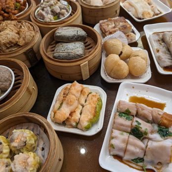 FORTUNE PALACE RESTAURANT - Updated September 2024 - 221 Photos & 43 ...