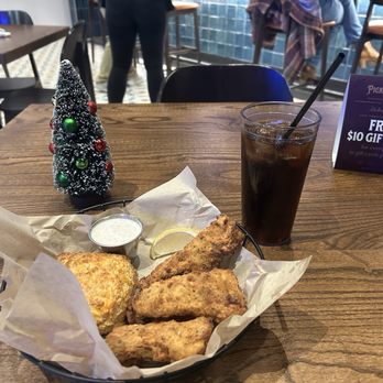 PICKLE PALACE - Updated December 2025 - 47 Photos & 37 Reviews - 101 ...