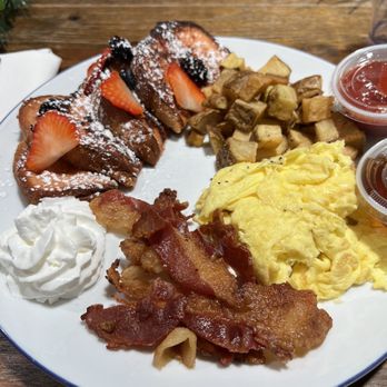 GOOD TIMES KITCHEN + BAR - Updated June 2025 - 227 Photos & 96 Reviews ...