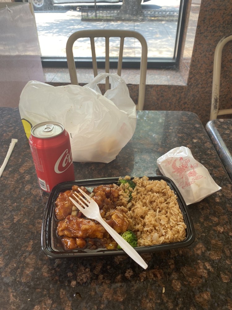 FULL YUM CARRY OUT - Updated March 2025 - 30 Photos & 33 Reviews - 1501 ...