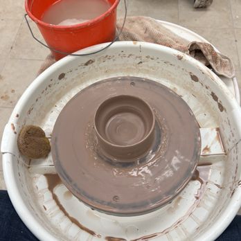 MADISON MUD: A CLAY STUDIO - Updated January 2026 - 36 Photos & 22 ...
