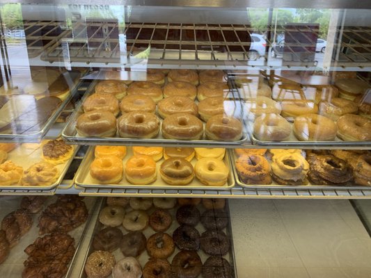 FRESH DONUTS - 14 Photos & 41 Reviews - 2790 Santa Rosa Ave, Santa Rosa ...