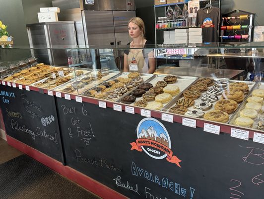 MARY’S MOUNTAIN COOKIES - Updated August 2024 - 28 Photos & 43 Reviews ...