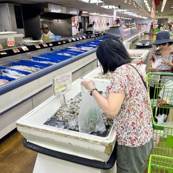 SIEU THI THUAN PHAT - Updated December 2025 - 410 Photos & 159 Reviews ...