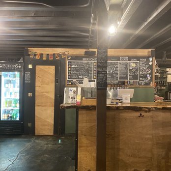 THE GLASS DIE - Updated October 2025 - 124 Photos & 144 Reviews - 675 ...