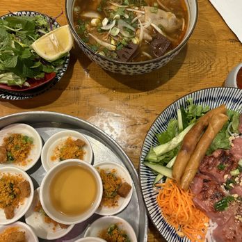 SUMMER ROLLS - TEMPLE CITY - Updated May 2024 - 2935 Photos & 1230 ...