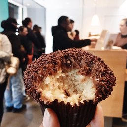 SPRINKLES - DALLAS - Updated December 2025 - 849 Photos & 738 Reviews ...