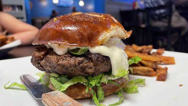 TAVERN 76 - Updated December 2025 - 58 Photos & 103 Reviews - 520 ...