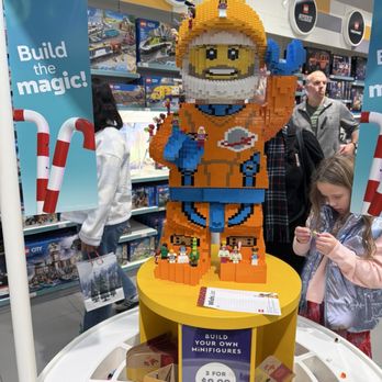 LEGO STORE - Updated December 2025 - 116 Photos & 14 Reviews - 10250 ...