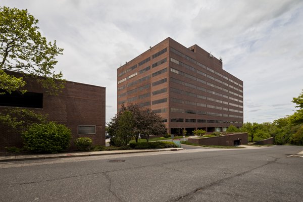 HUDSON CROSSING SURGERY CENTER - Updated January 2026 - 26 Photos & 13 ...