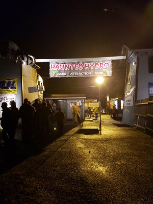 HAUNTED HYDRO DARK ATTRACTION PARK - Updated October 2025 - 1333 Tiffin ...