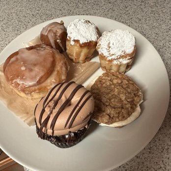 PUSHKIN’S BAKERY & CAFE - ROSEVILLE - Updated November 2024 - 508 ...