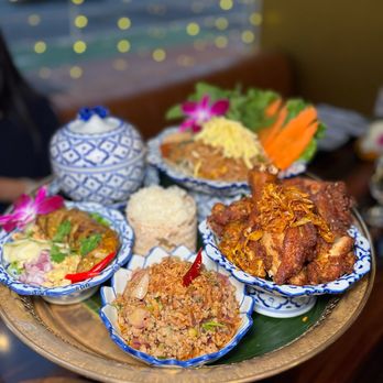 LAOTABLE - Updated February 2025 - 4818 Photos & 1642 Reviews - 149 2nd ...