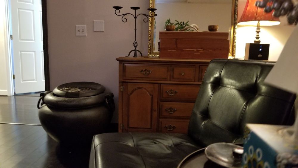 CEDAR STONE A WELLNESS SPA - 16 Photos & 42 Reviews - 1832 S Main St ...