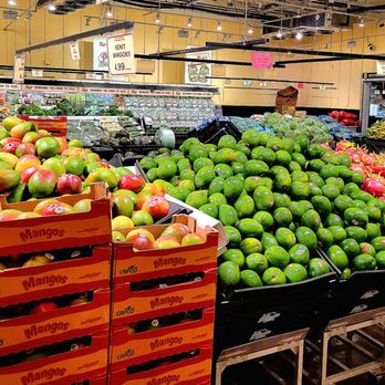 FRESHFIELDS FARM nearby at 400 E Compton St, Orlando, Florida - 550 ...