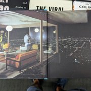 VROMAN’S BOOKSTORE - 995 Photos & 800 Reviews - 695 E Colorado Blvd ...