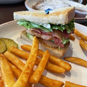 SILVERBACK BREAKFAST & CAFE - Updated May 2024 - 237 Photos & 262 ...