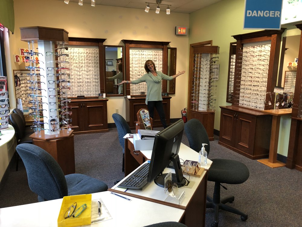 DAVID S. METSCH OPTOMETRIST - 14 Photos & 17 Reviews - Optometrists ...