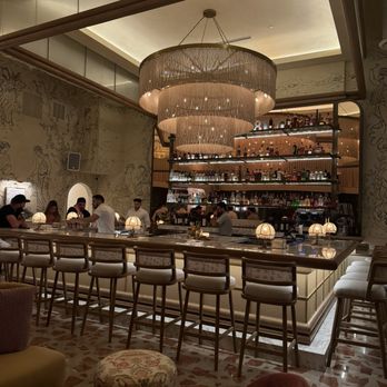 ELIA - Updated December 2024 - 93 Photos & 35 Reviews - 1440 NW N River ...