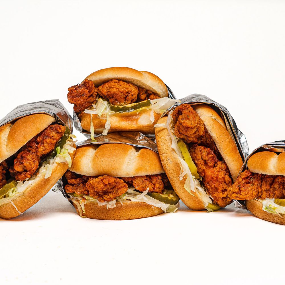 MRBEAST BURGER - Updated September 2025 - 13 Photos - Newark, Delaware ...