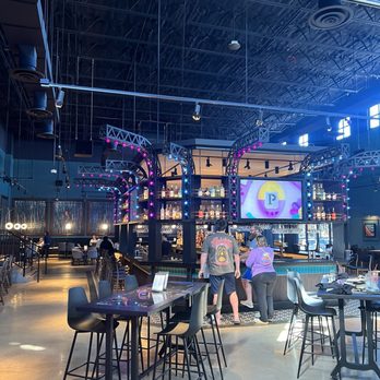 PUTTSHACK - ADDISON - Updated December 2025 - 347 Photos & 183 Reviews ...