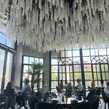 ZAKIA MODERN LEBANESE - Updated May 2025 - 620 Photos & 207 Reviews ...