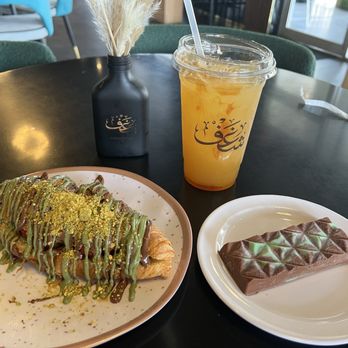 SHAGHF CAFE - Updated June 2025 - 287 Photos & 143 Reviews - 1250 E ...